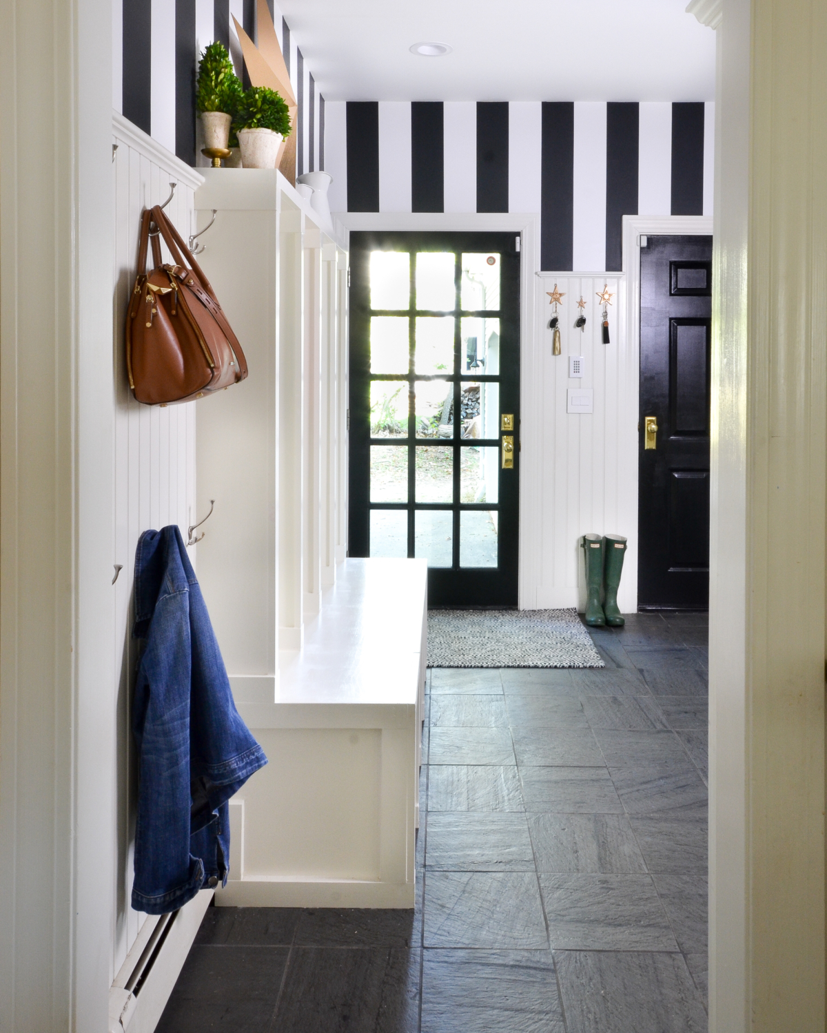 5 Tips For Making A Small Room Or Space Feel Bigger